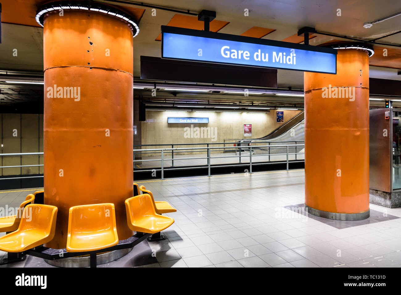 Empty tramway platforms in the Gare du Midi/Zuidstation subway station ...