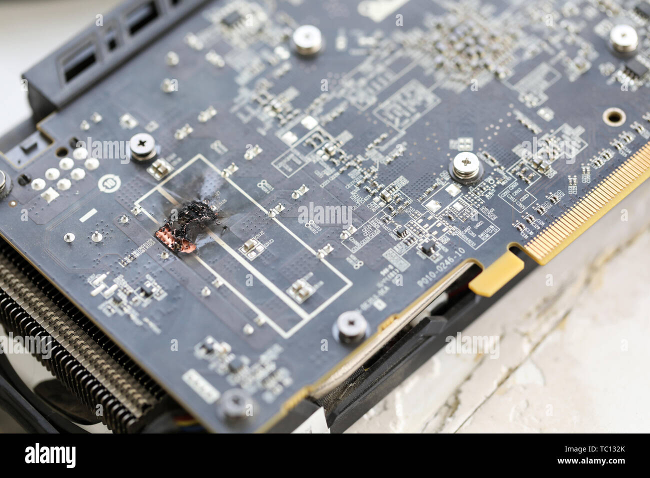 Burnt semiconductor component hi-res stock photography and images - Alamy