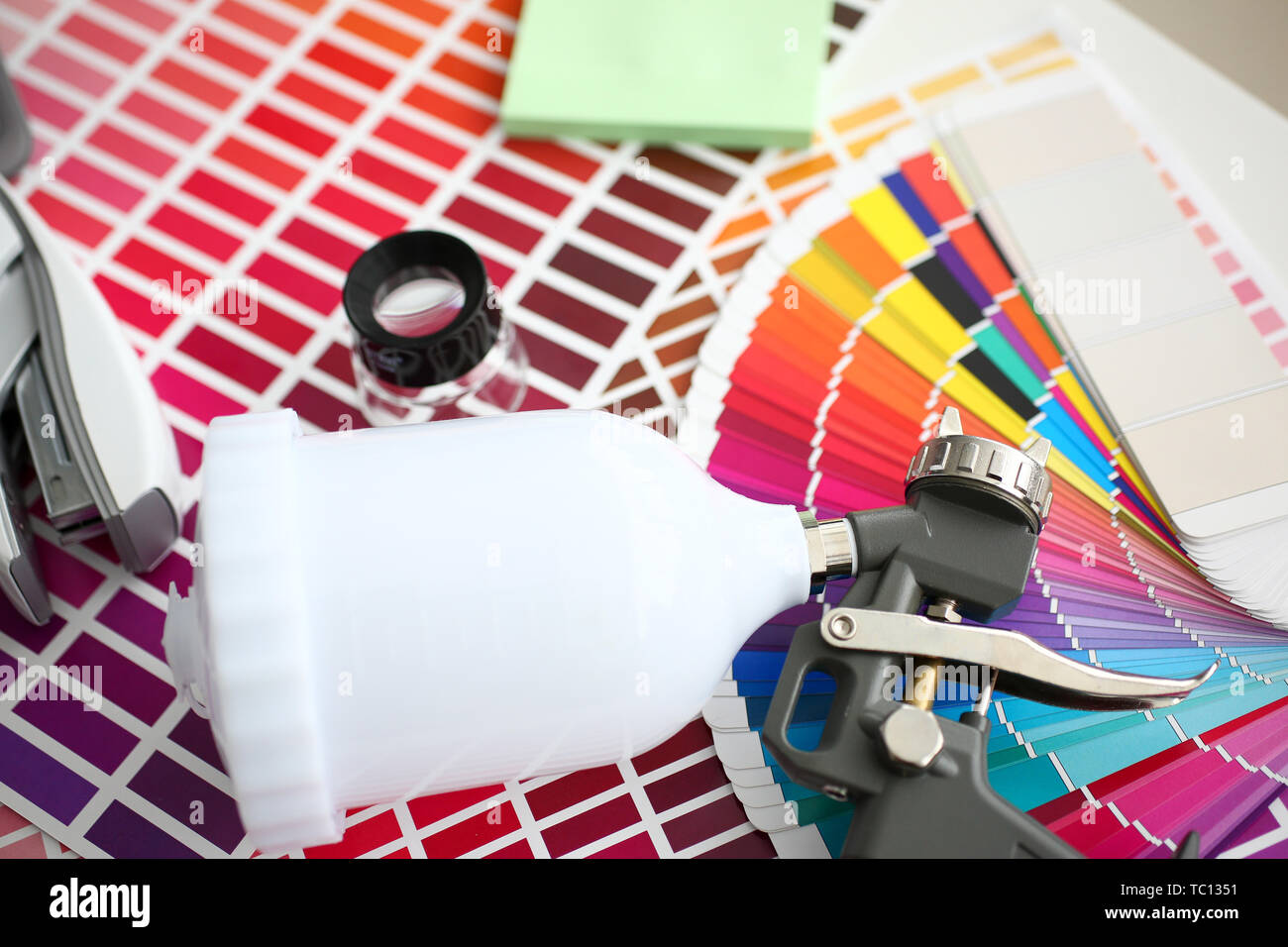 Colour test chart hi-res stock photography and images - Alamy