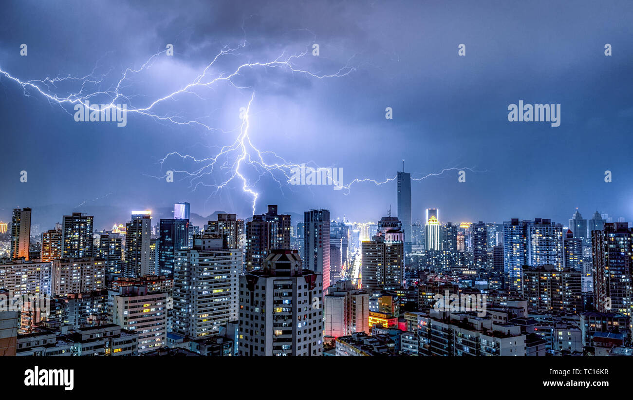 Lanzhou city hi-res stock photography and images - Alamy