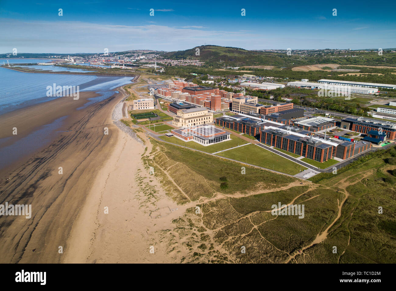 Higher education in the UK: An aerial view of the new buildings of ...