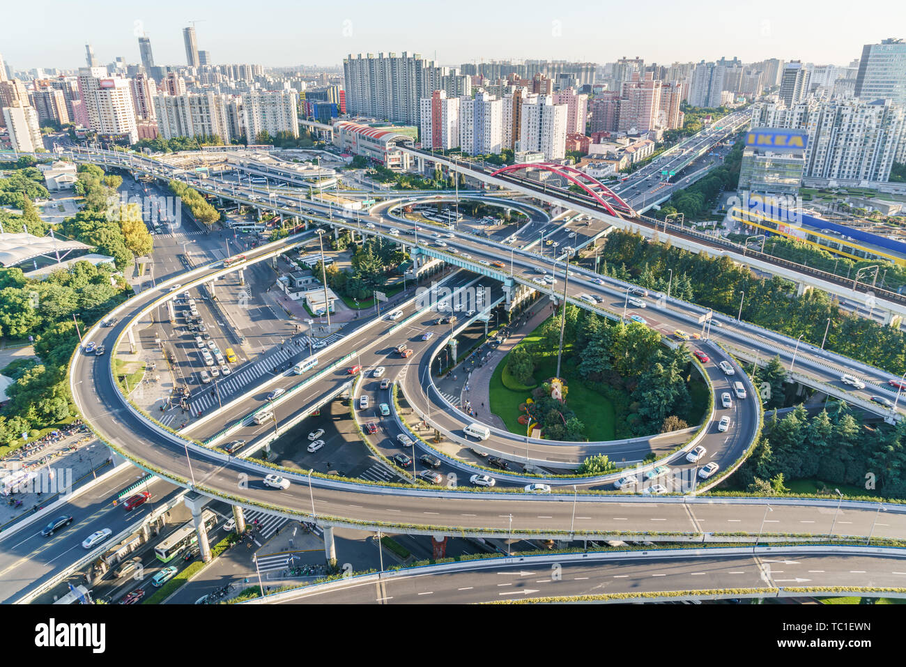 Unmanned urban viaduct hi-res stock photography and images - Alamy