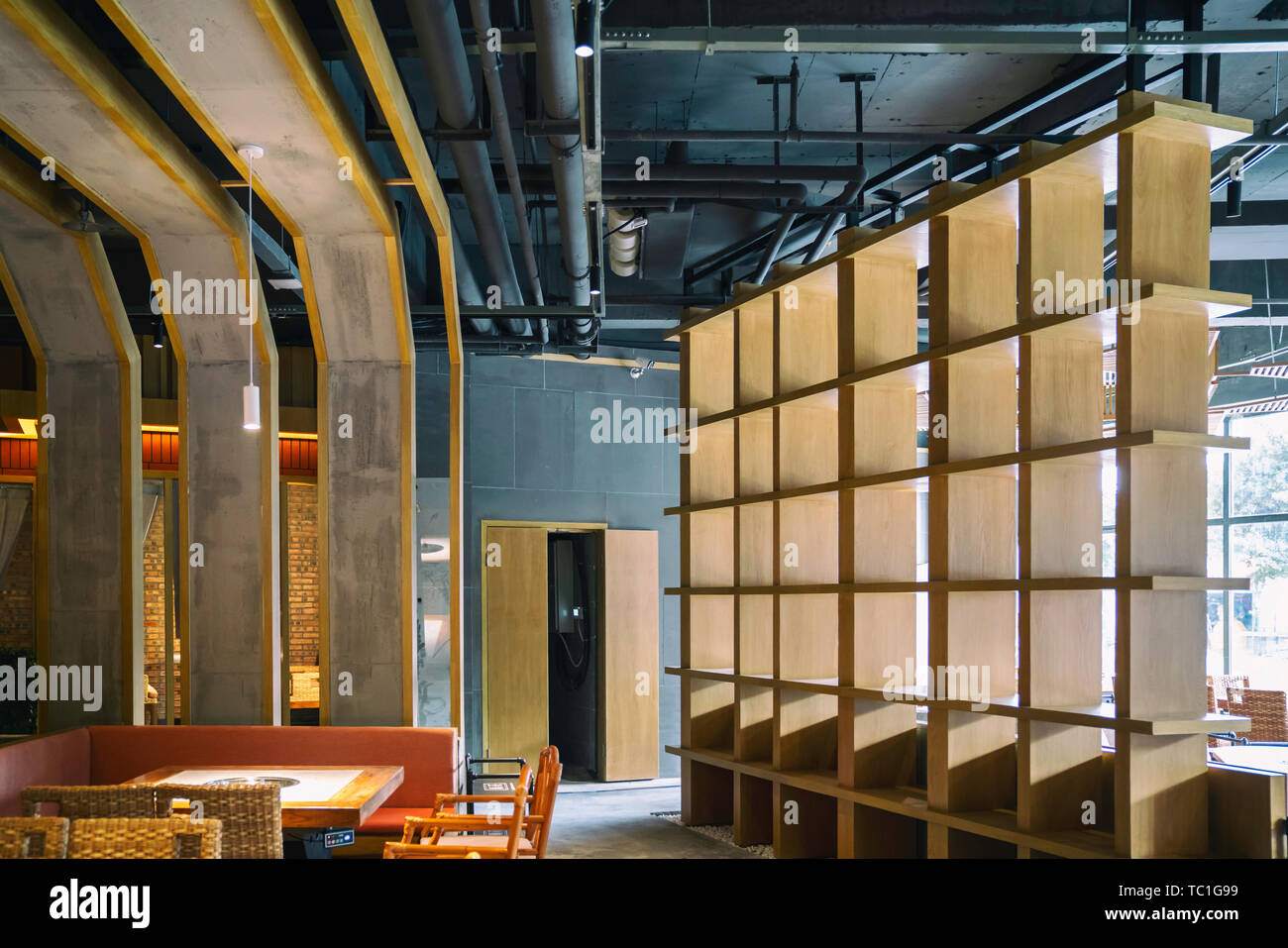 Inner view of the pot shop Stock Photo - Alamy