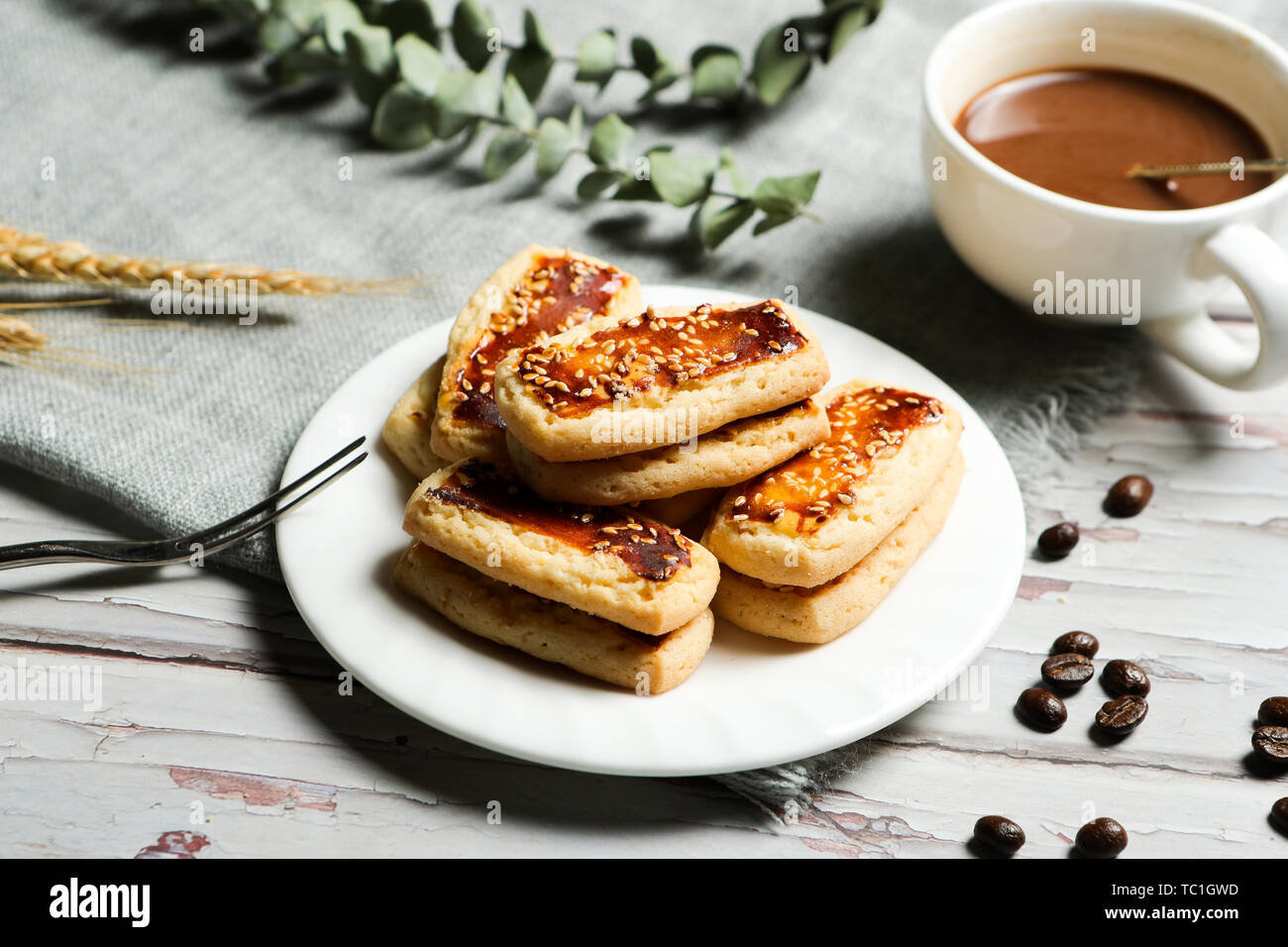 Delicious snack, sesame crisp Stock Photo - Alamy