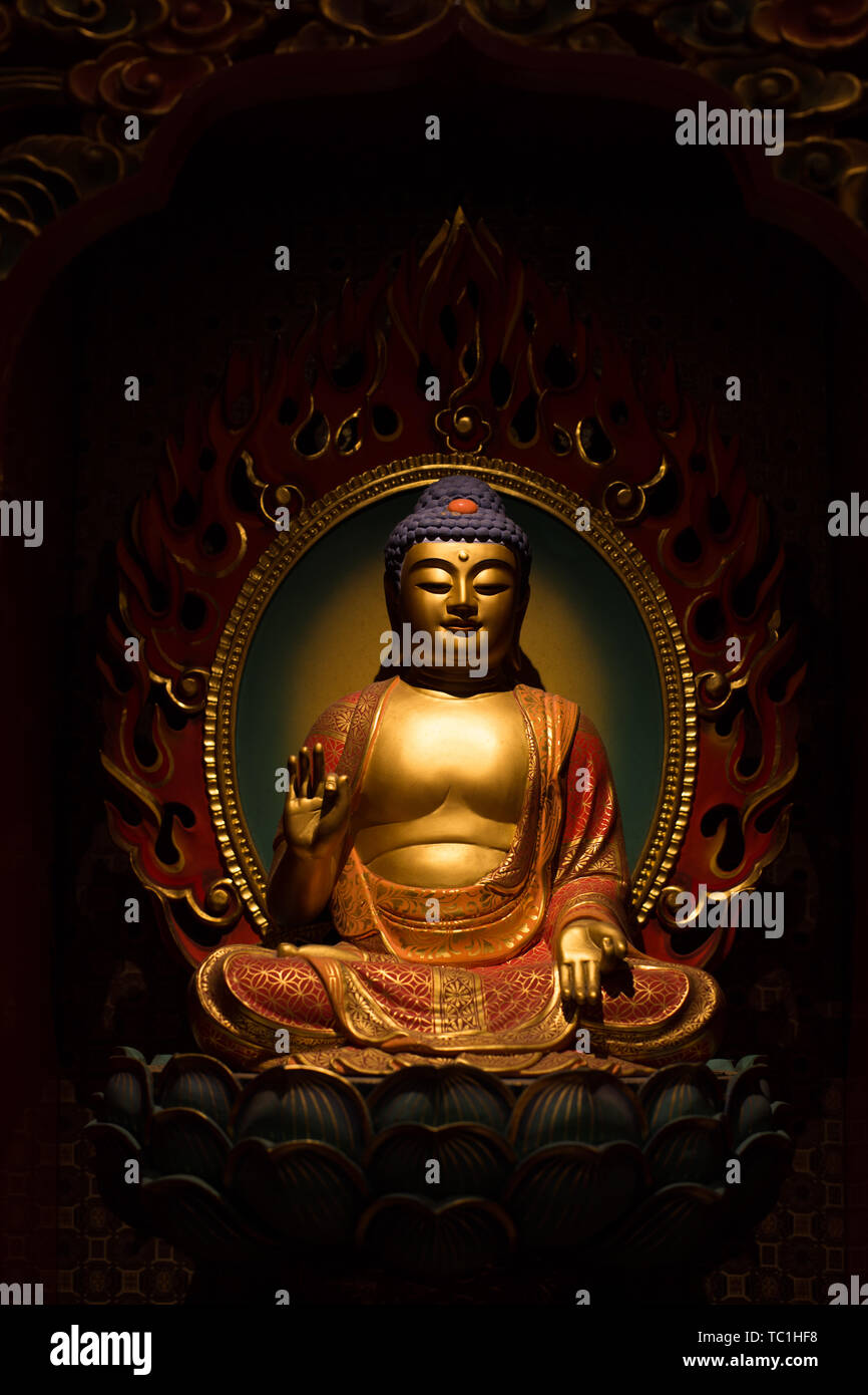 Sakyamuni temples hi-res stock photography and images - Alamy