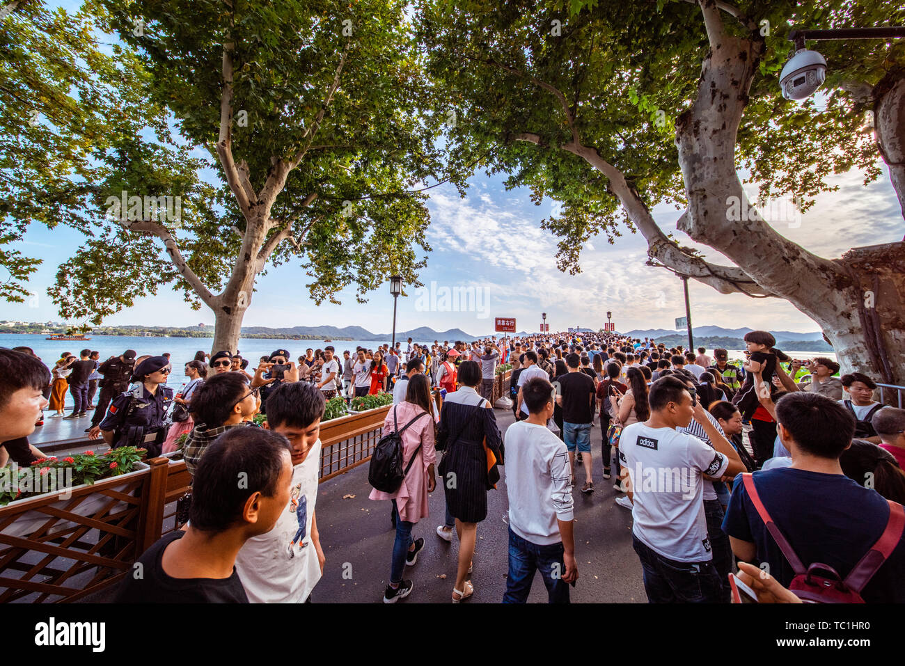 Hangzhou West Lake for National Day Week Stock Photo - Alamy