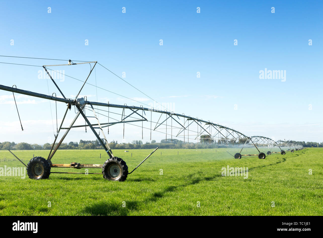 Irrigation machine hi-res stock photography and images - Alamy