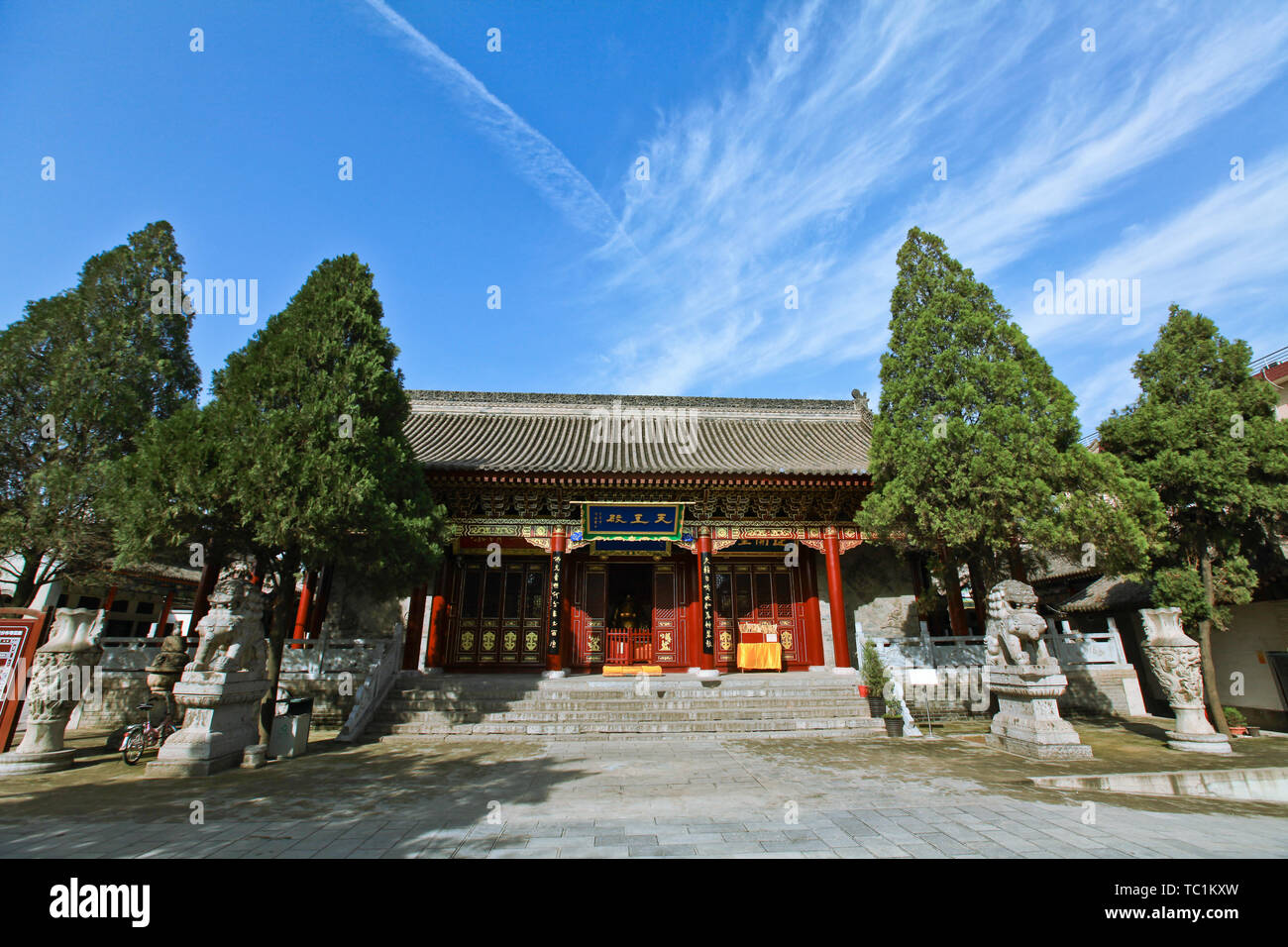 Scenery of Xiangji Temple in Xi'an, Shaanxi Province Stock Photo - Alamy