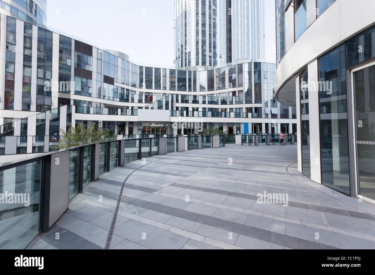 Modern office and footpath Stock Photo - Alamy