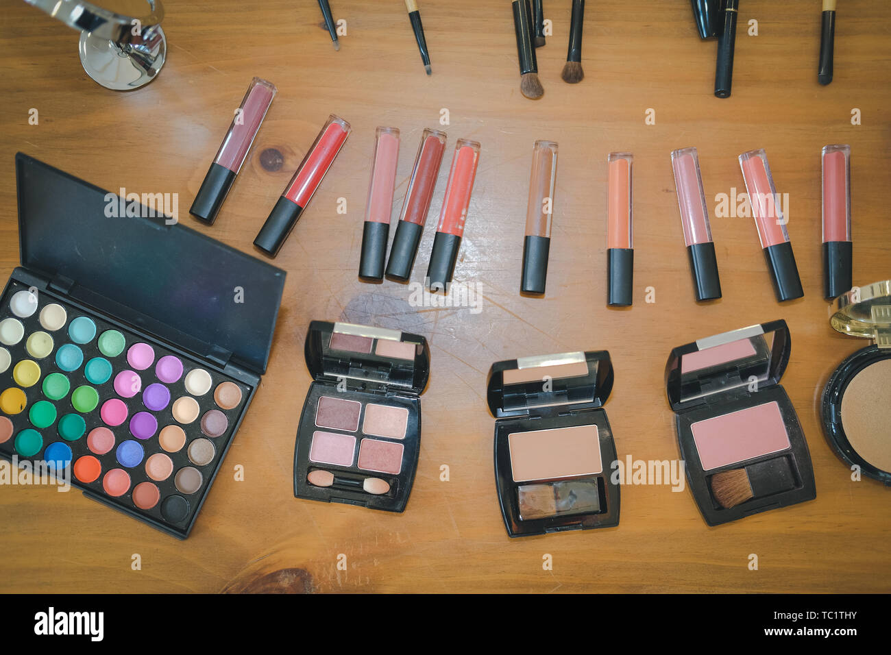 Facial essentials hi-res stock photography and images - Alamy