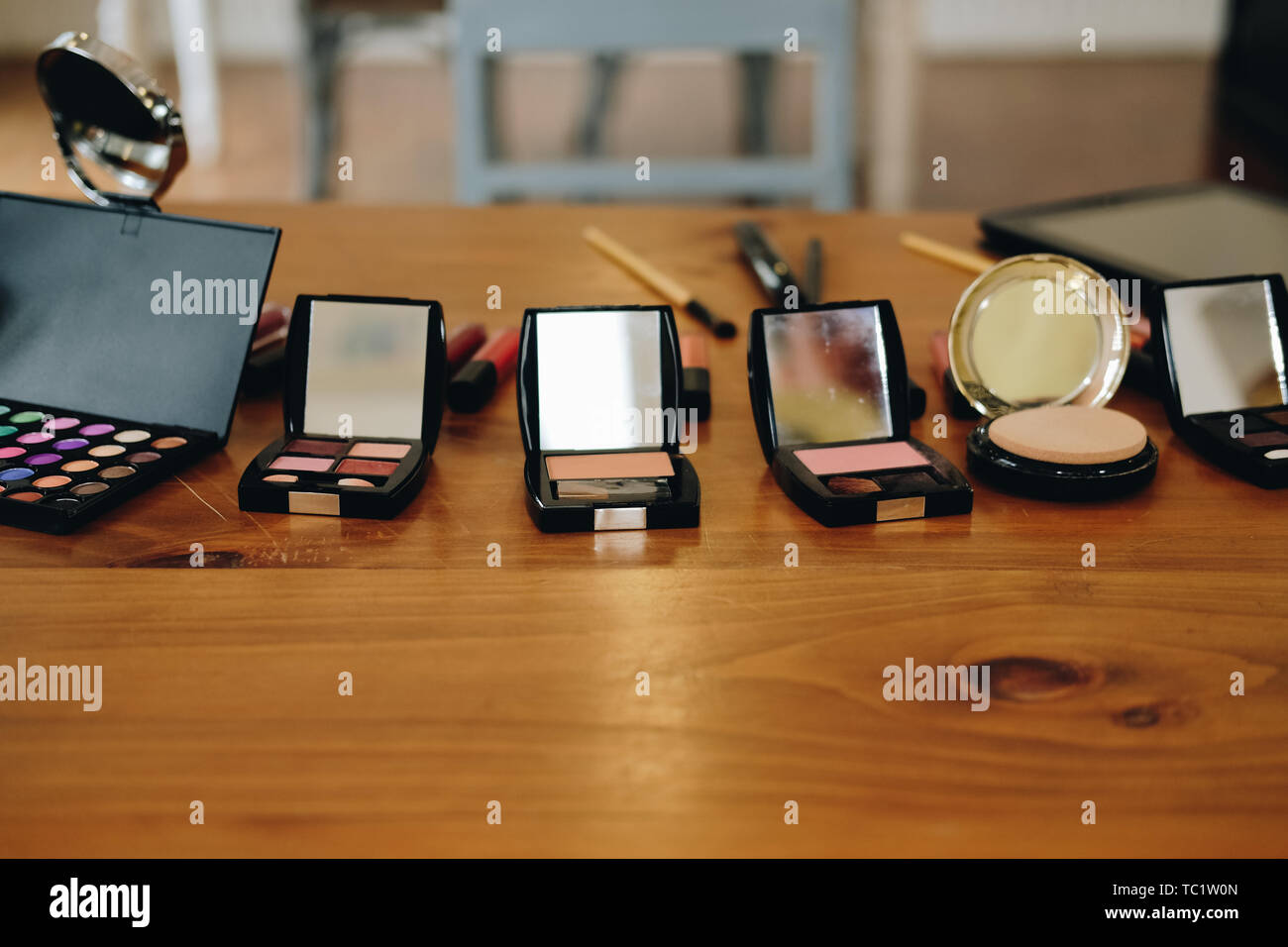 Facial essentials hi-res stock photography and images - Alamy