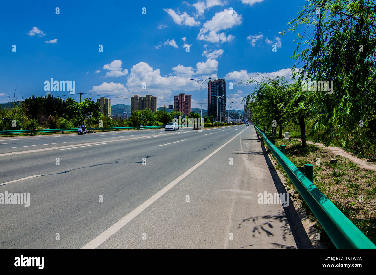 Dali city hi-res stock photography and images - Alamy