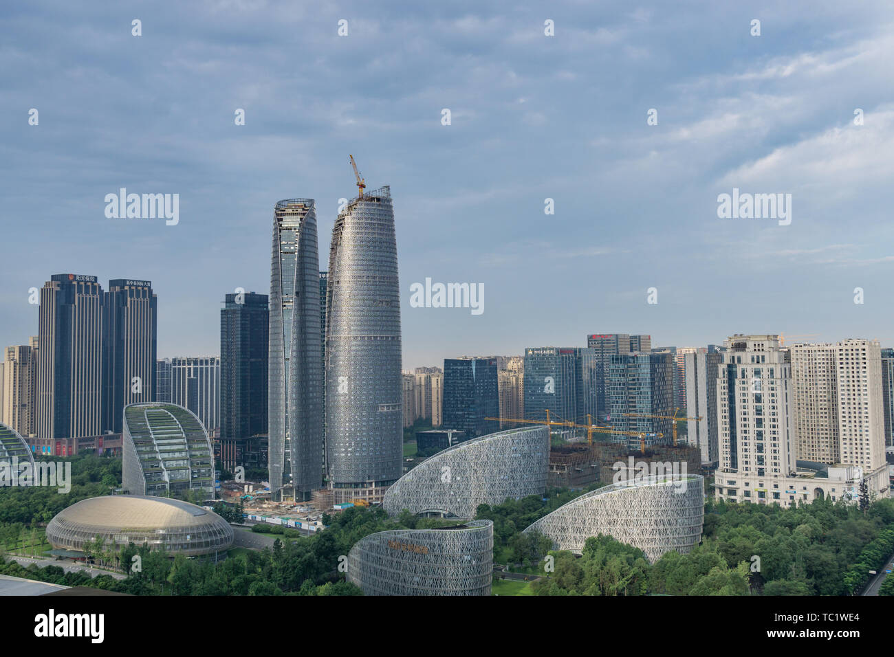 Overlooking the city building overpass Stock Photo - Alamy