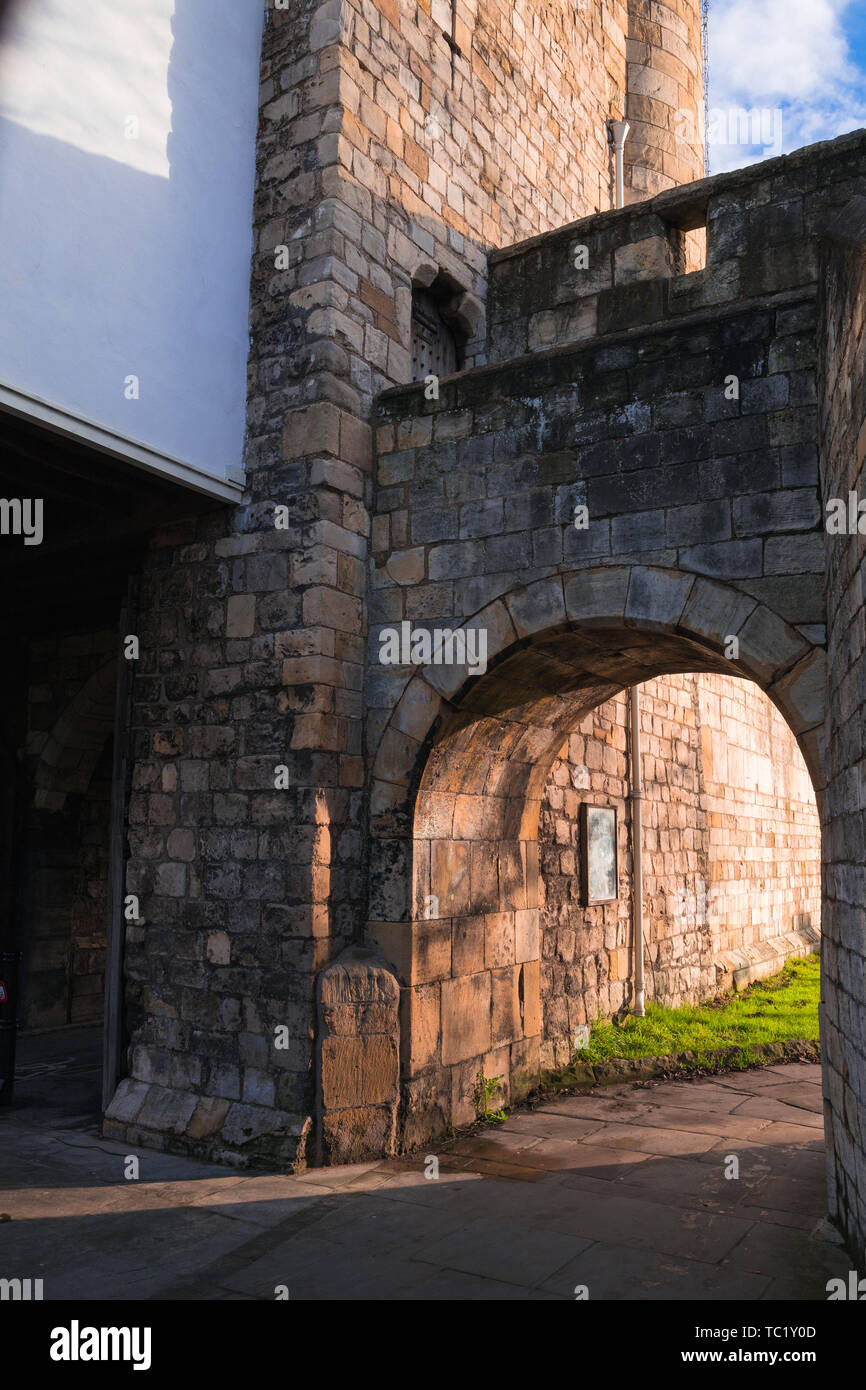 The ancient wall gate of York, England, walmgatebar Stock Photo - Alamy