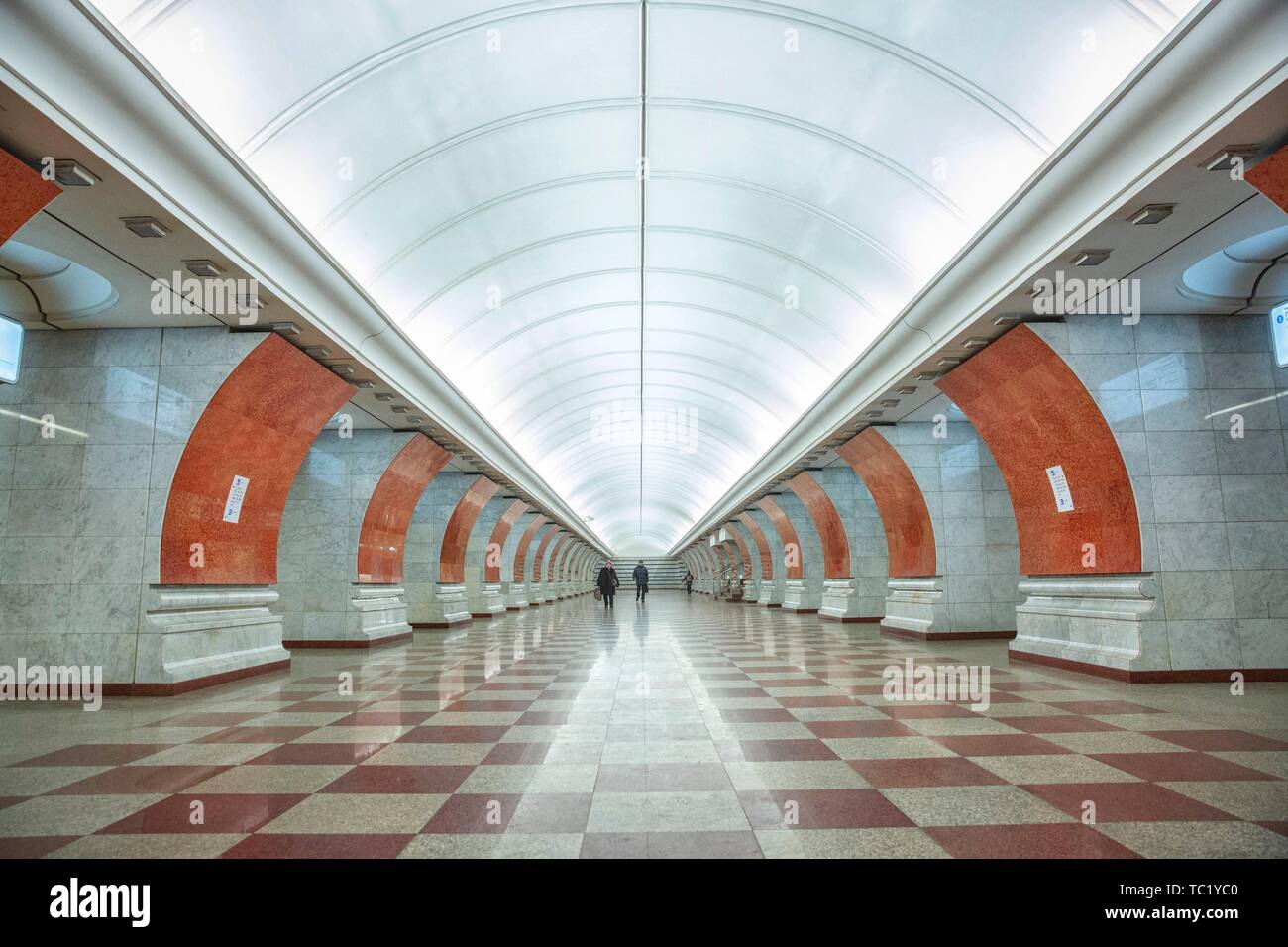 Subway corridors hi-res stock photography and images - Alamy