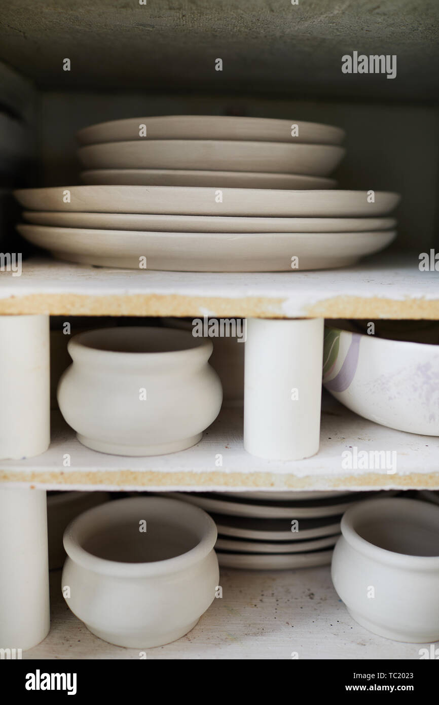 Ceramic items hi-res stock photography and images - Alamy