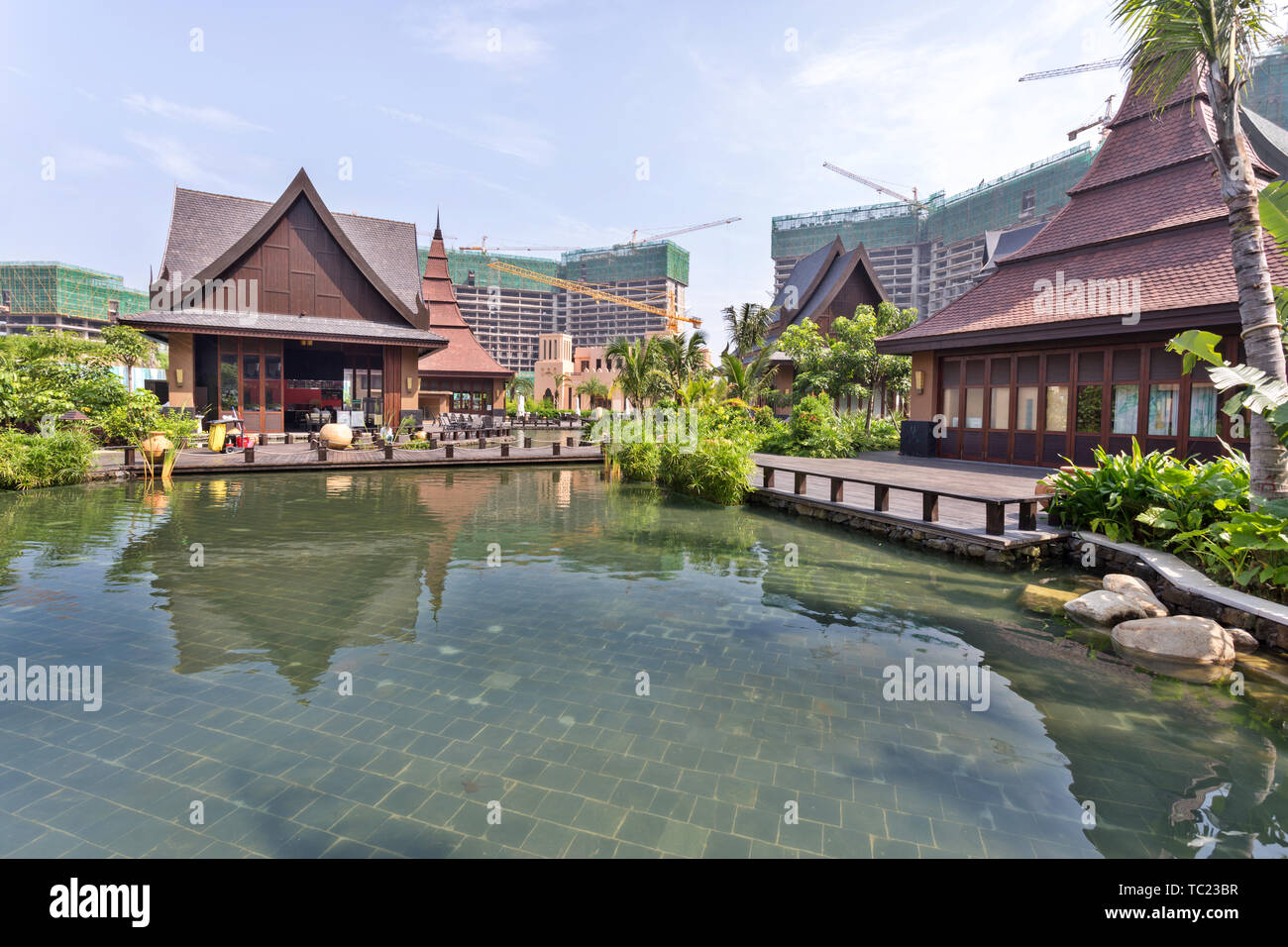 Resort building exterior Stock Photo - Alamy