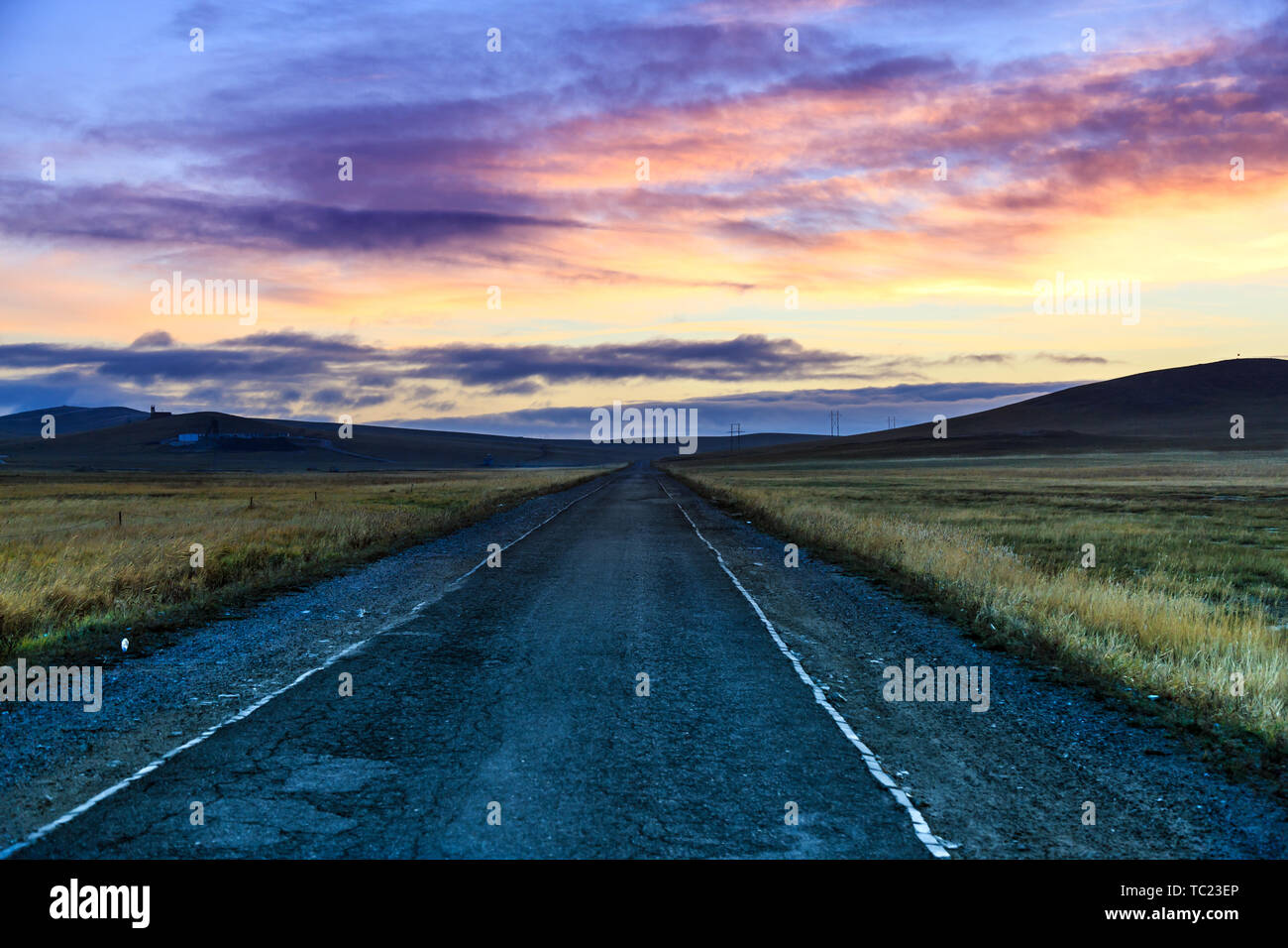 Sunrise on the prairie Stock Photo - Alamy
