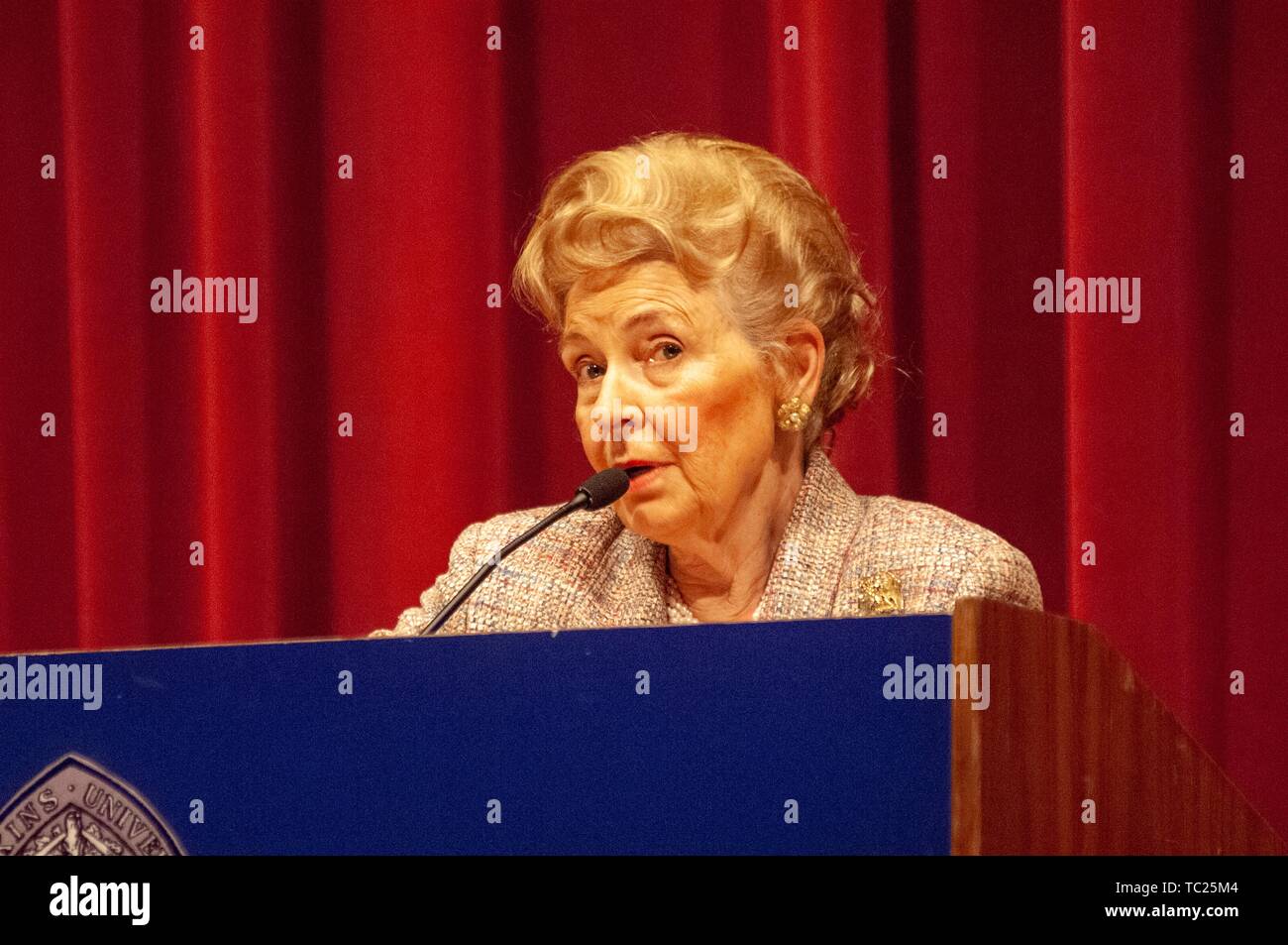 Activist phyllis schlafly hi-res stock photography and images - Alamy