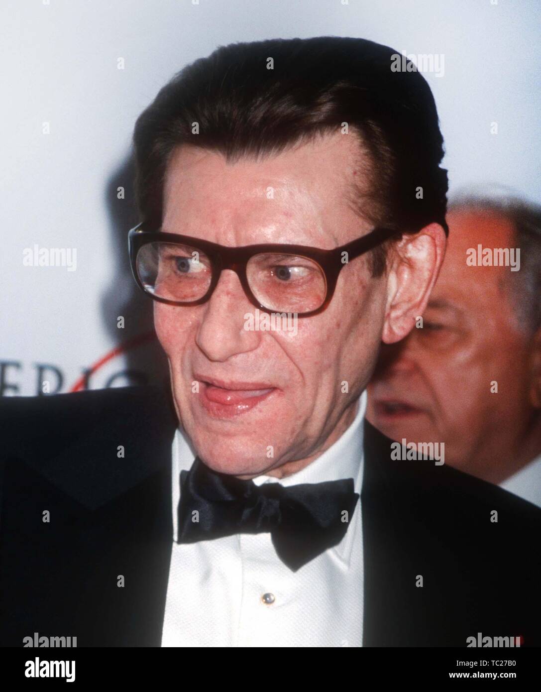 John Carpet's Instagram, Twitter & Facebook on IDCrawl