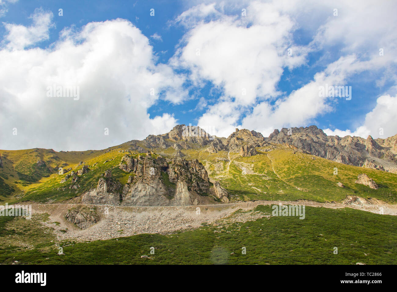 Gao Shan High Resolution Stock Photography and Images - Alamy