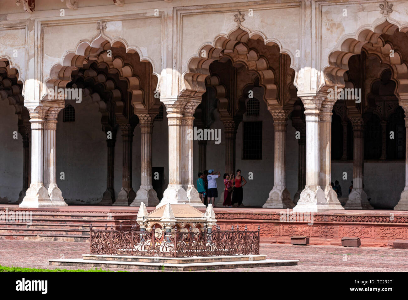 Tomb Of John Russell Colvin in Diwan I Am (Hall of Public Audience ...