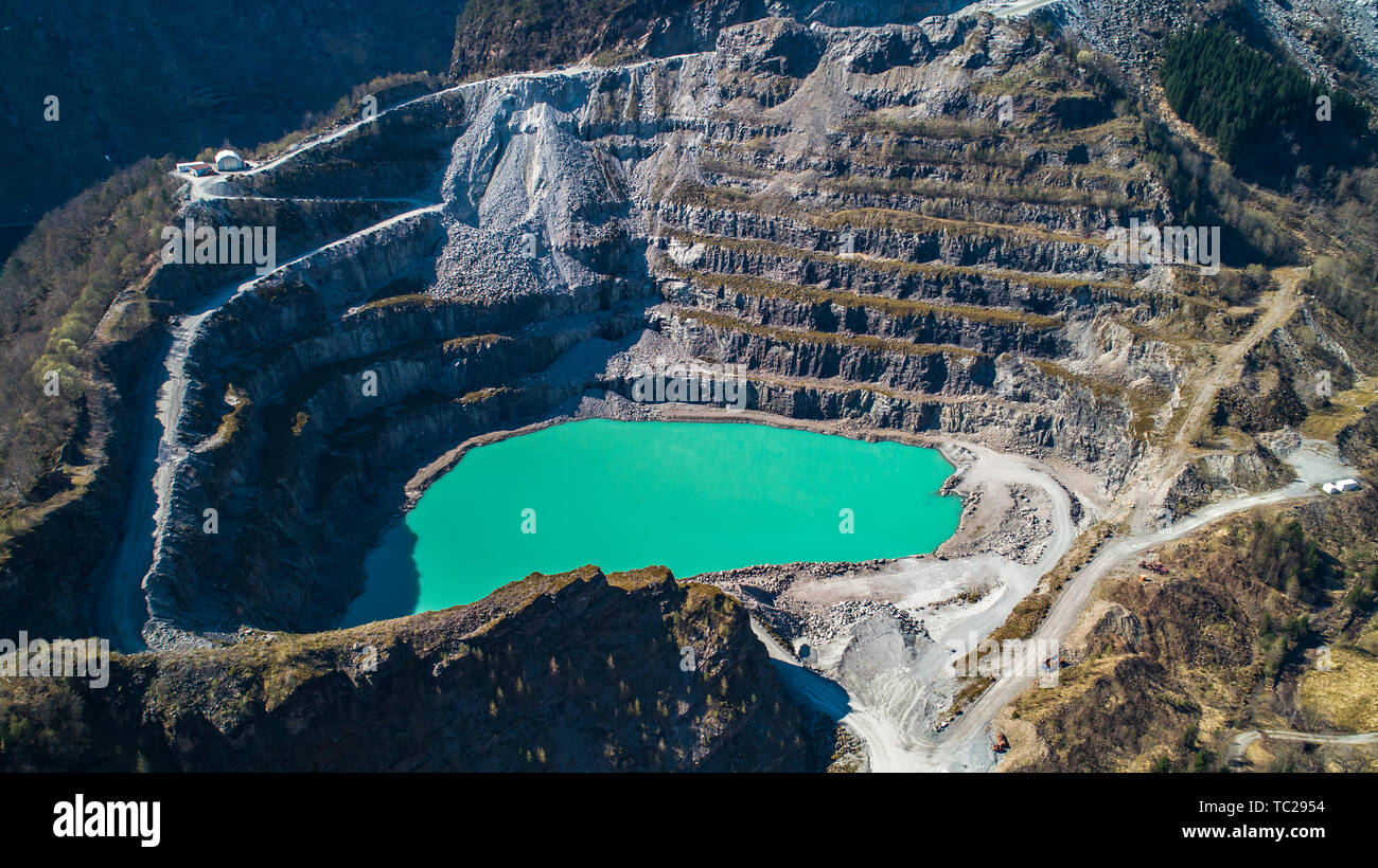 Mine pit hi-res stock photography and images - Alamy