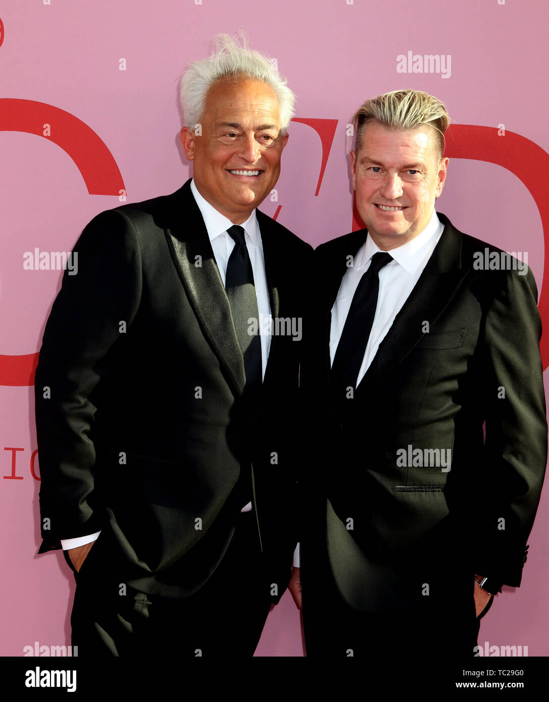 Mark badgley hi-res stock photography and images - Alamy