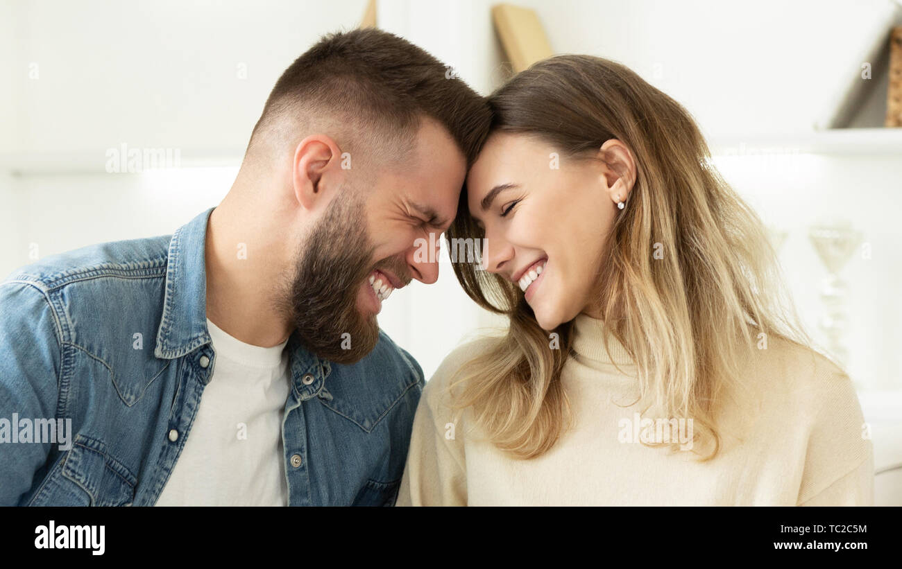 Two people foreheads touching hi-res stock photography and images - Alamy