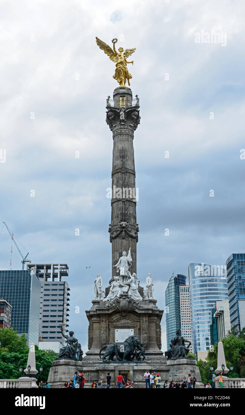 Mexico City's Independence Monument was built as part of the War of ...