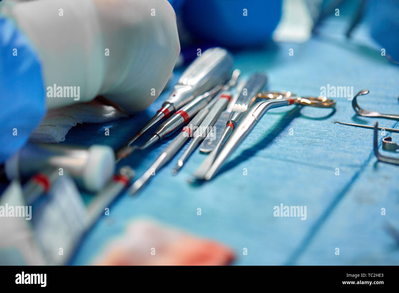 Surgical instruments and instruments, including scalpels, forceps and ...