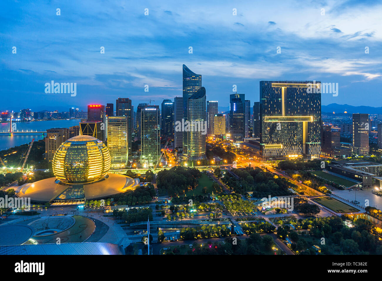 Night Scenery in Hangzhou Stock Photo - Alamy