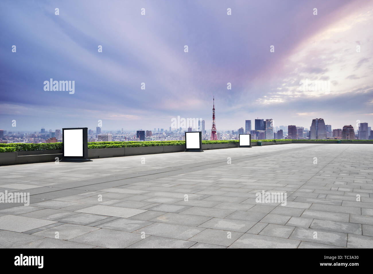 empty street with cityscape and skyline of tokyo in romance sky Stock ...