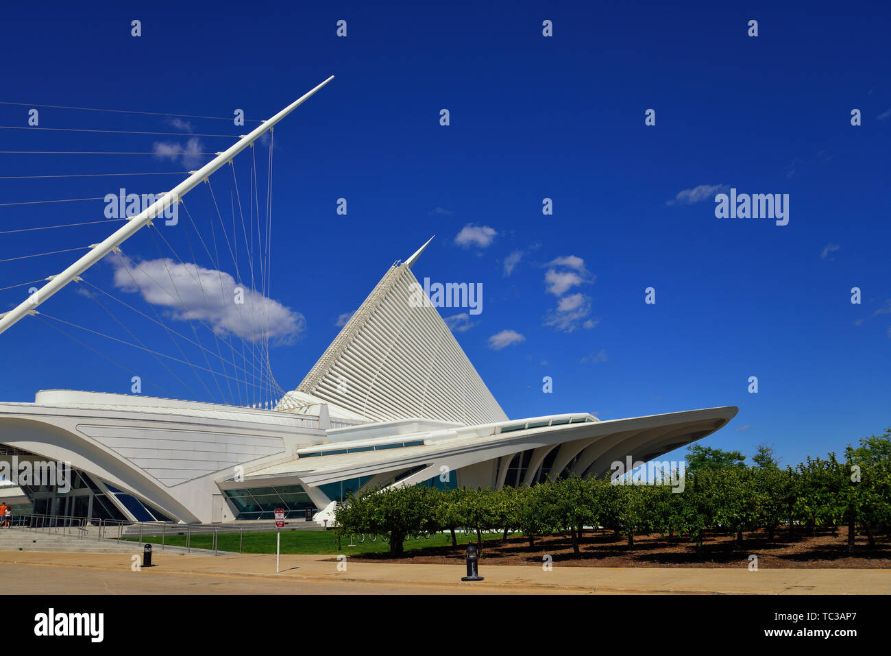 Sky tourism design architecture no one has waterways with buildings hi ...