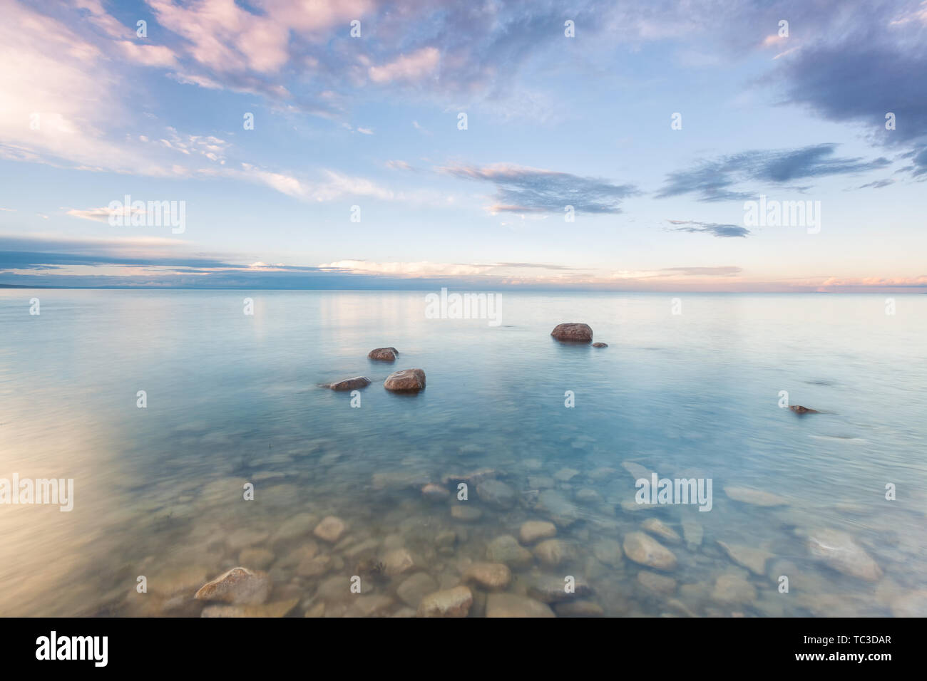Sunset landscape of Qinghai Lake Stock Photo - Alamy