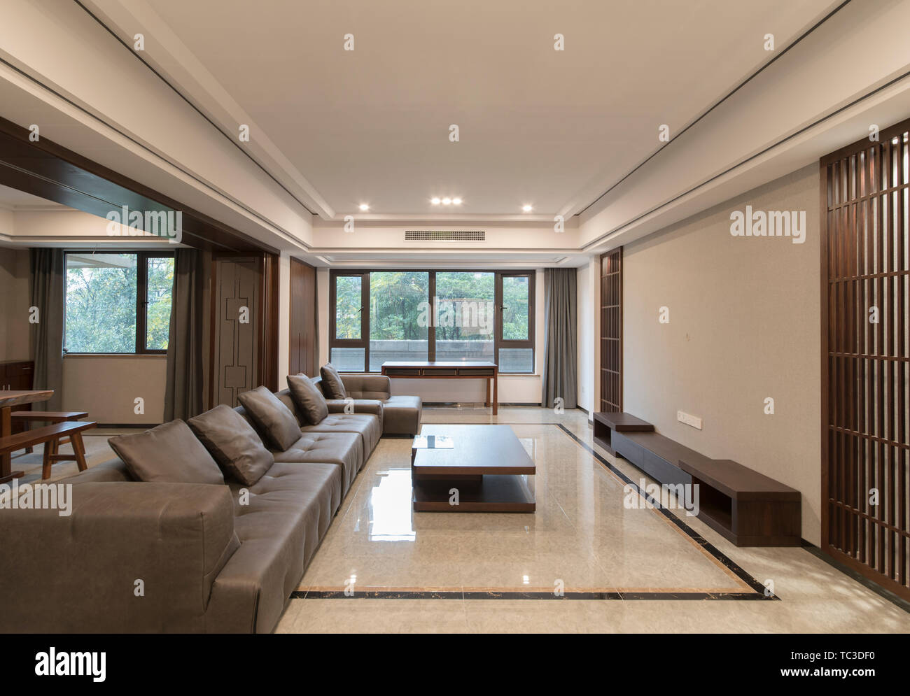 New Chinese living room Stock Photo - Alamy