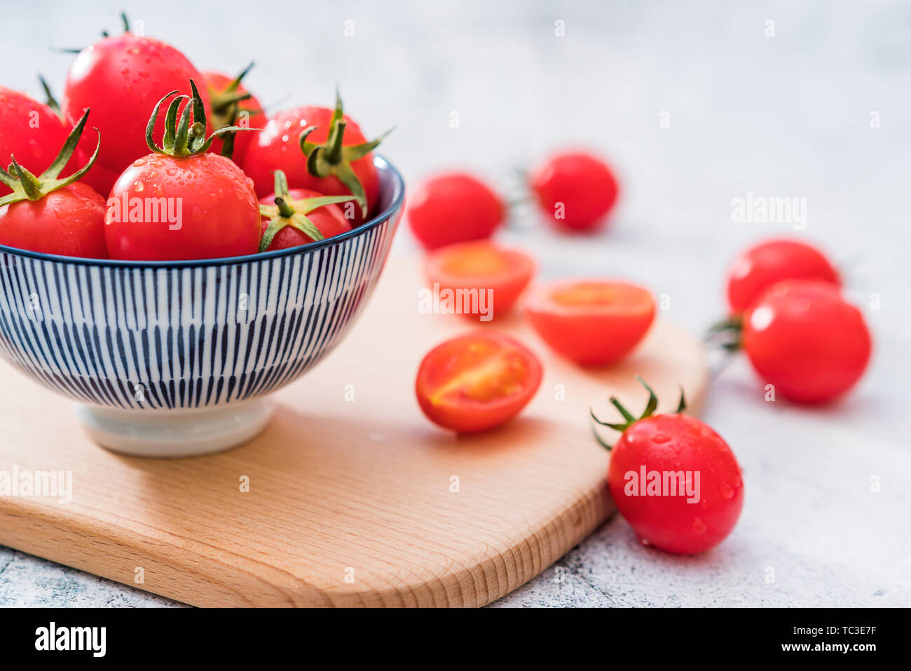 Little persimmon hi-res stock photography and images - Alamy