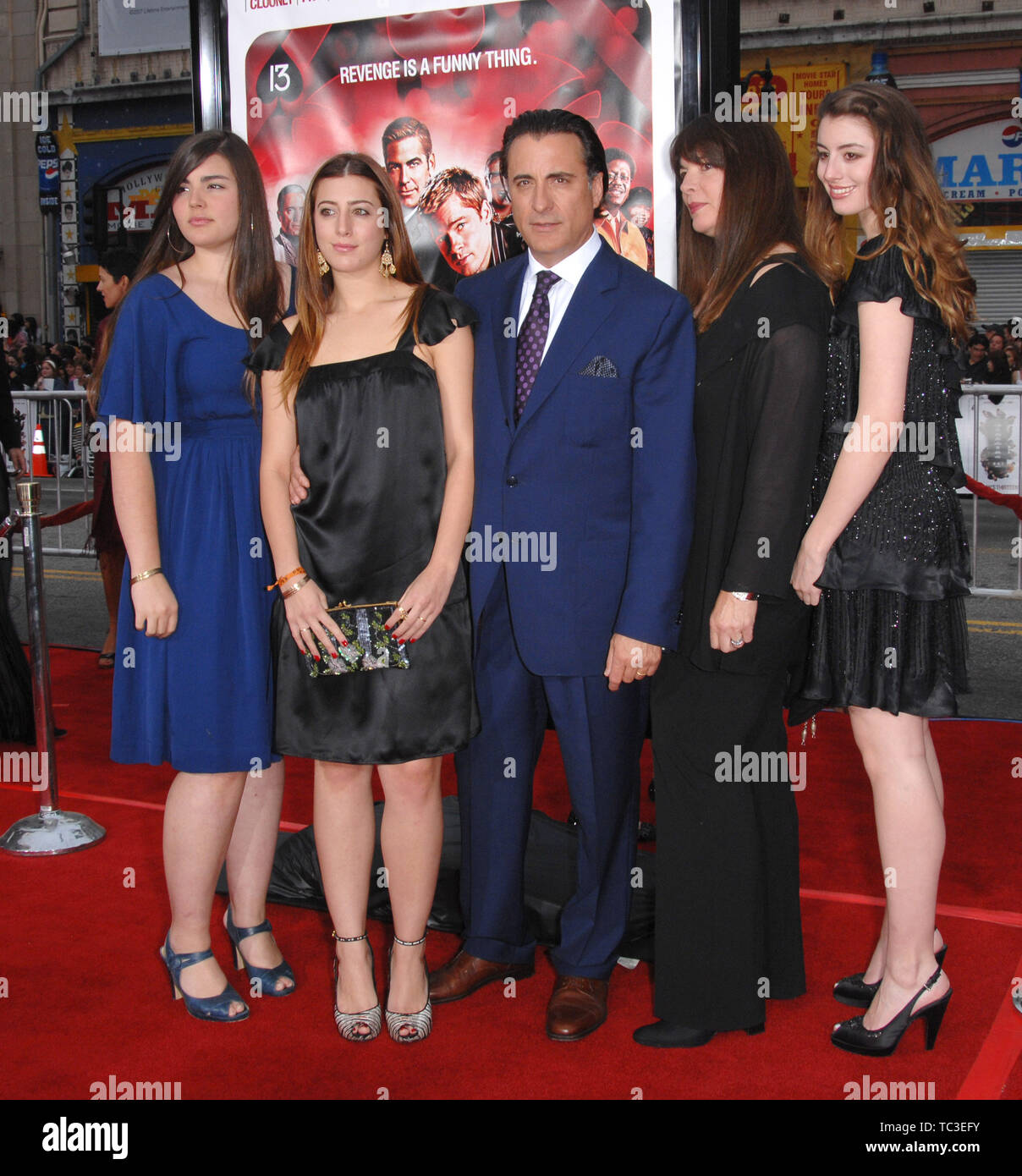 Andy garcia family hi-res stock photography and images - Alamy