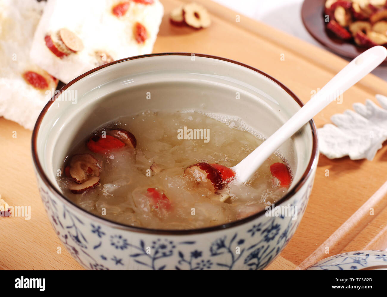 Silver ear soup hi-res stock photography and images - Alamy