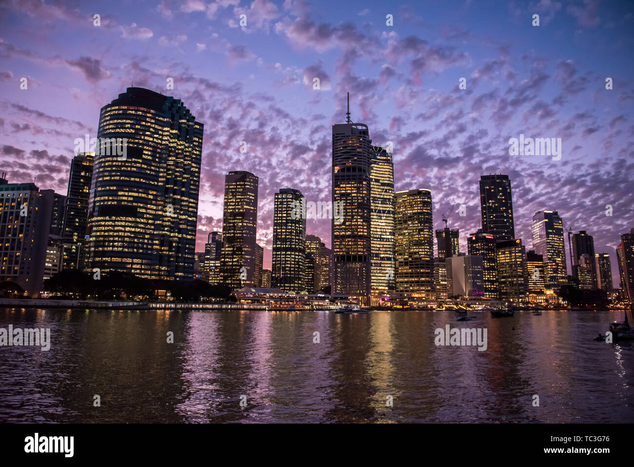 Brisbane night view Stock Photo - Alamy