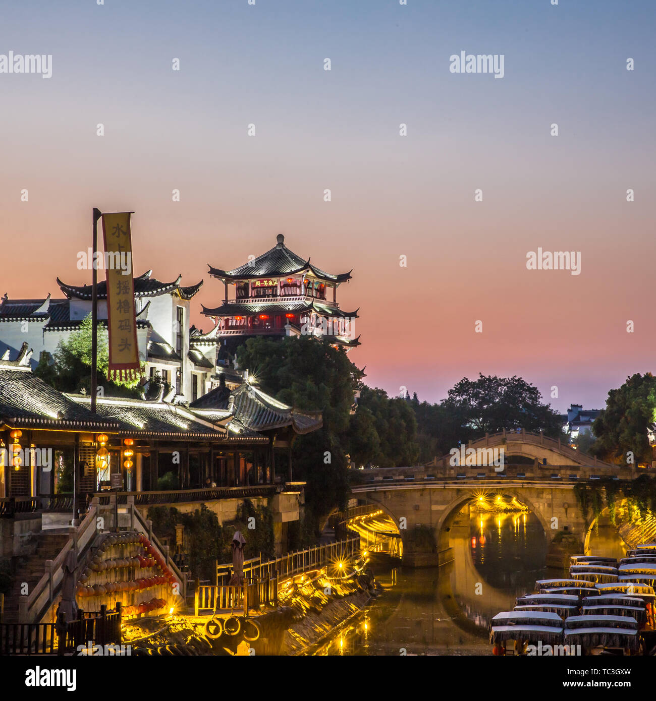 Photographed in the ancient town of Sanhe. The ancient town of Sanhe ...