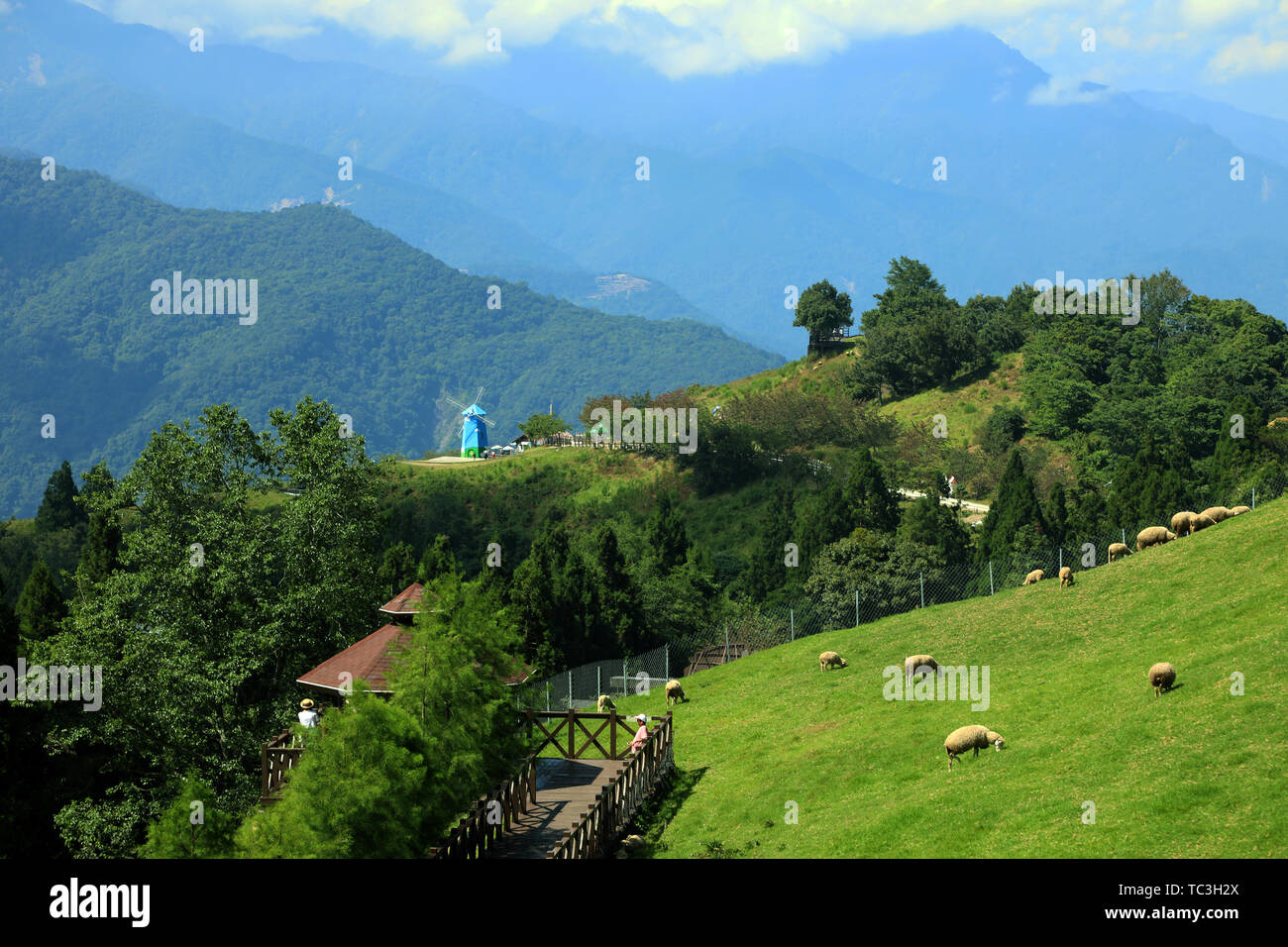 Gao shan hi-res stock photography and images - Alamy