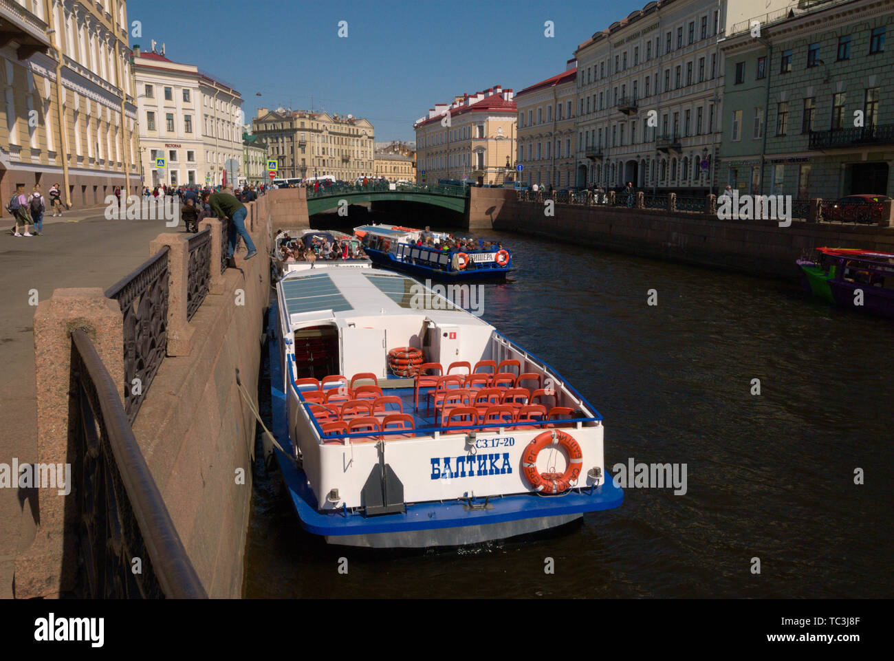 Neva river hi-res stock photography and images - Alamy
