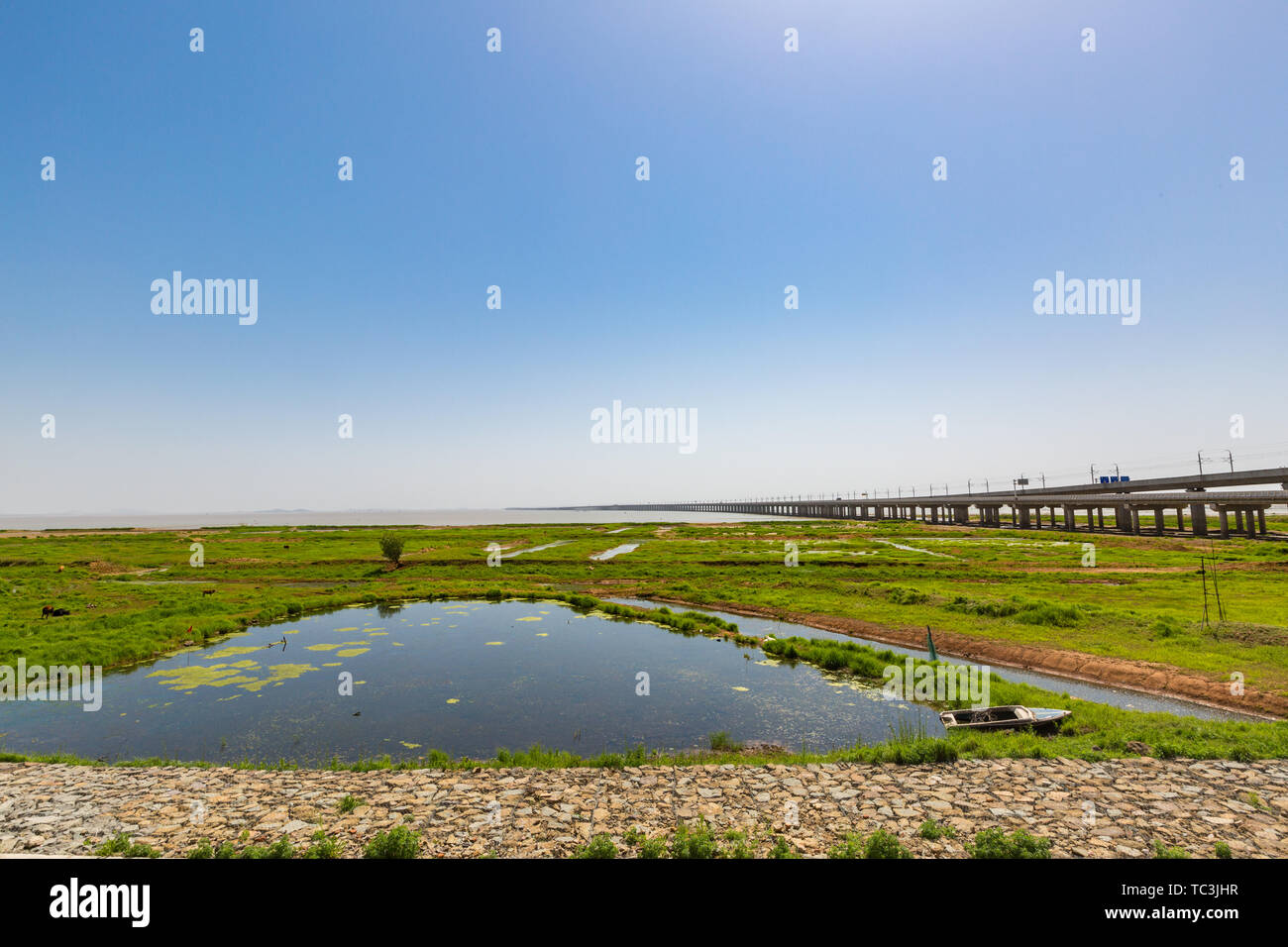 Shijiu lake hi-res stock photography and images - Alamy