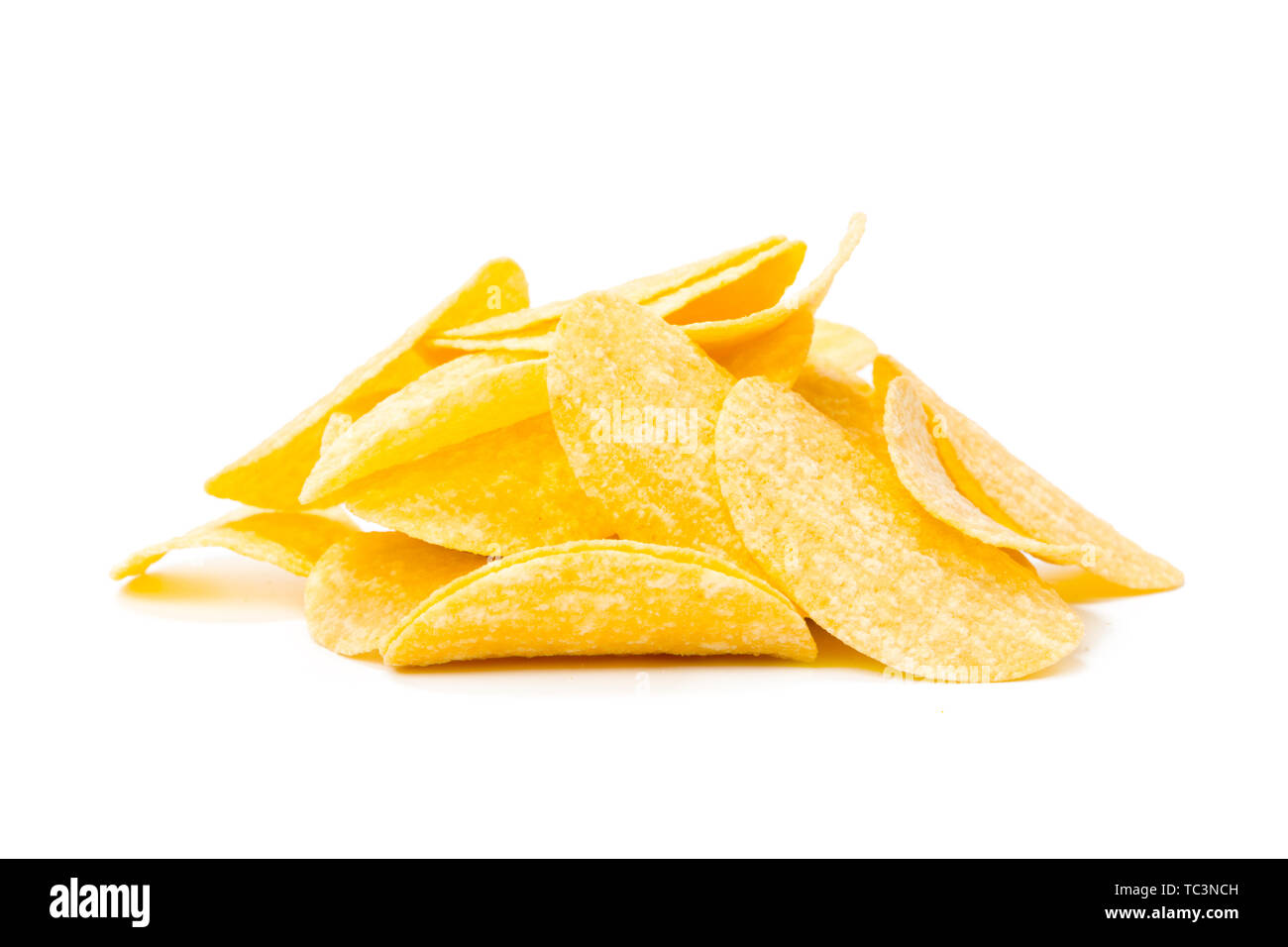 yellow potato chips isolated on white Stock Photo - Alamy