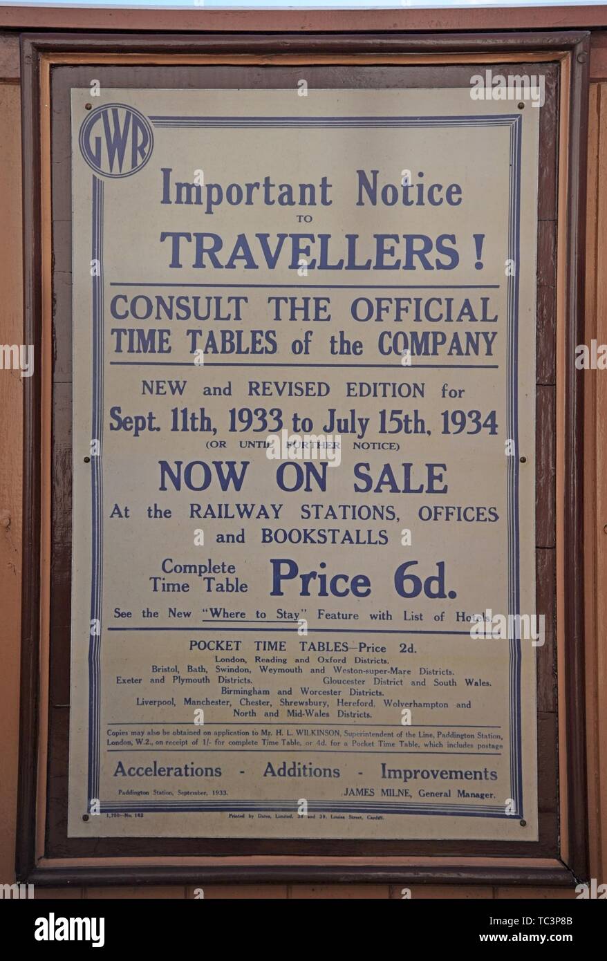 A vintage GWR Notice railway advertising sign at the Severn Valley ...