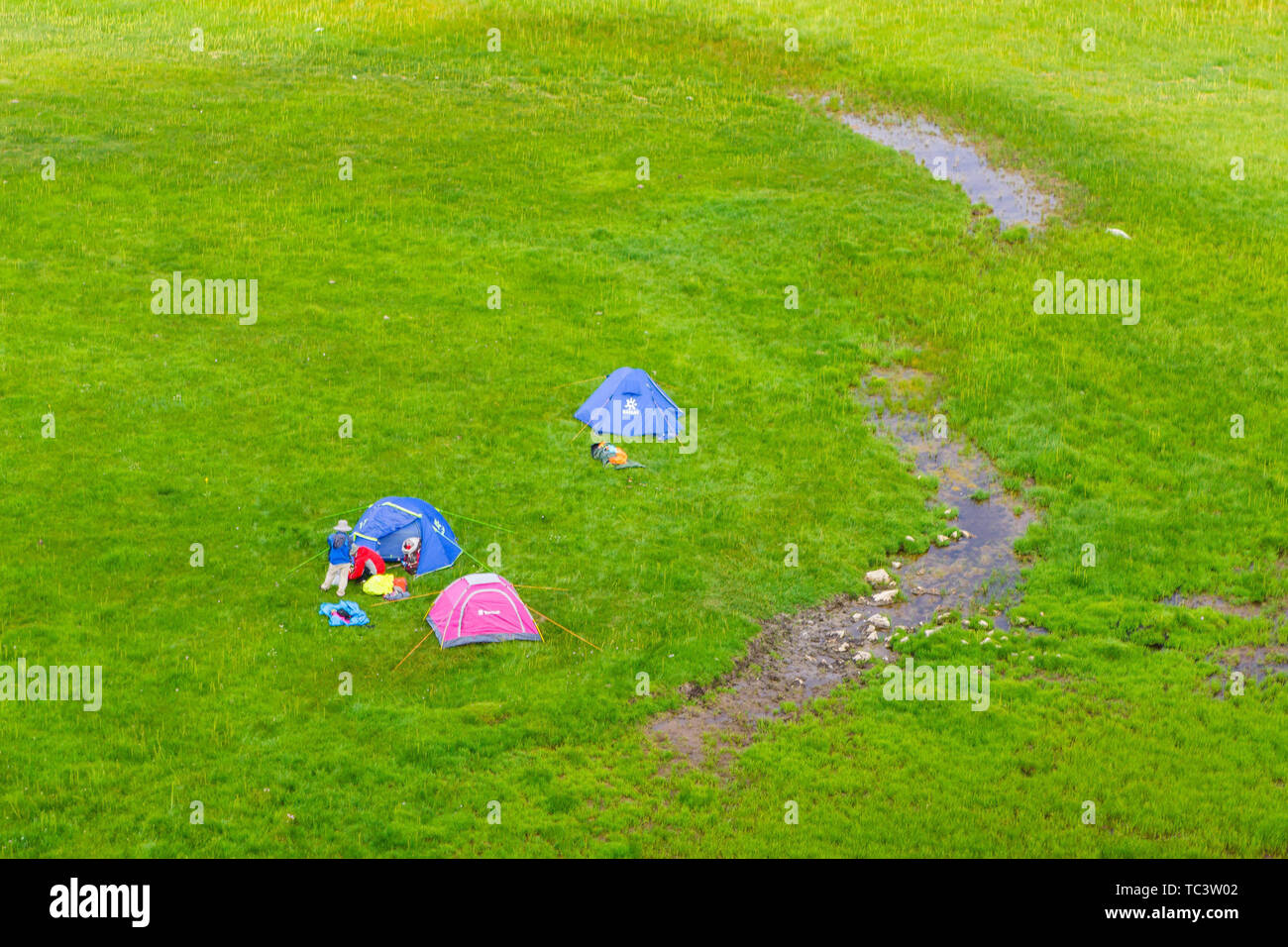 Prairie tent hi-res stock photography and images - Alamy