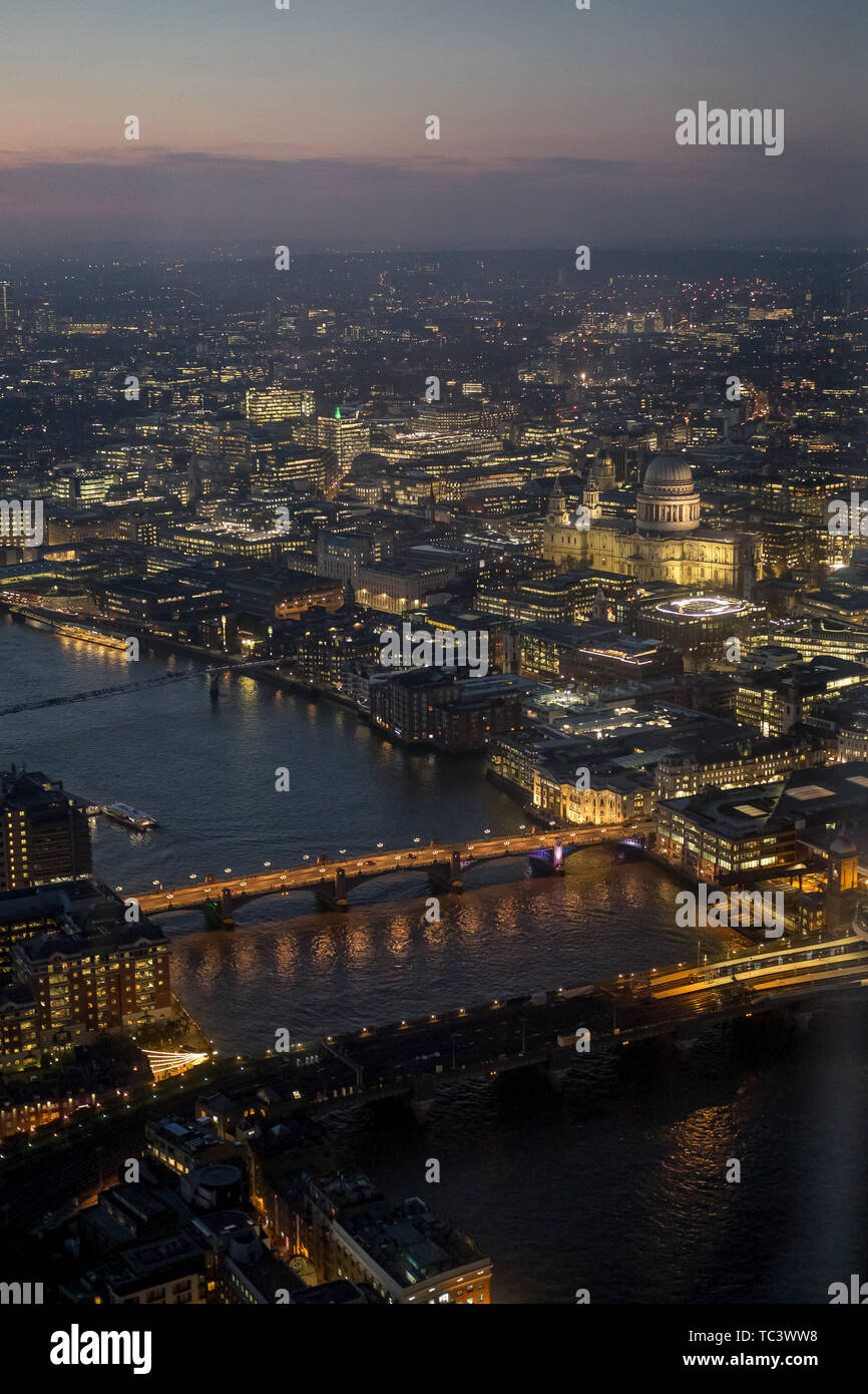 London night view Stock Photo - Alamy