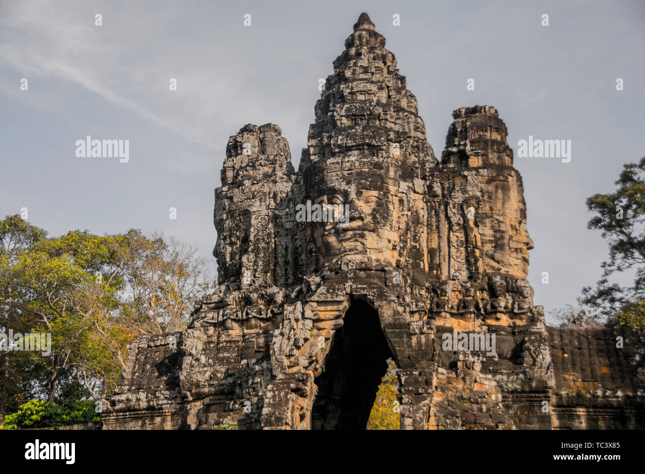 Angkor Wat Angkor's smile Stock Photo - Alamy