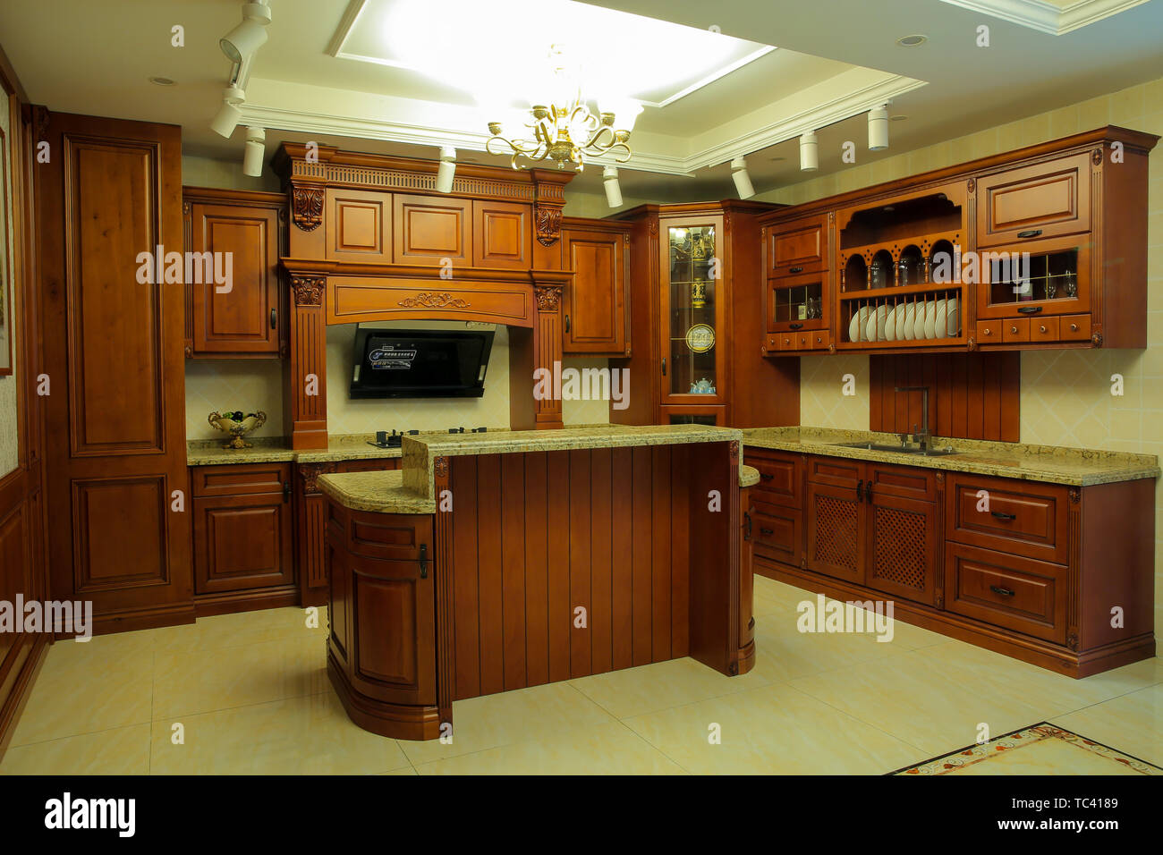 Cabinets, kitchens, stainless steel counter apartments Stock Photo - Alamy